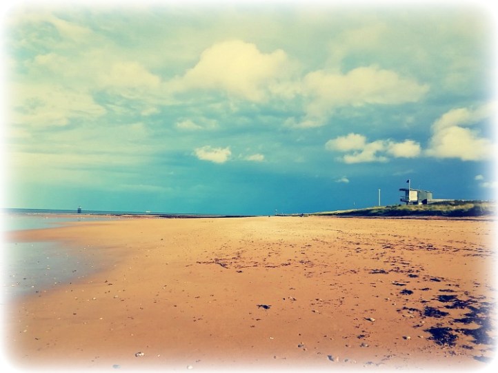 The Unforgettable Beaches of Normandy – JWalking